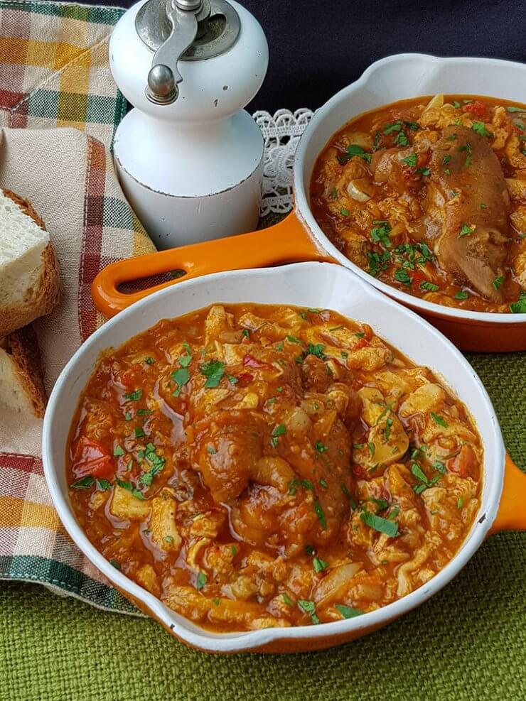 Tocanita din Burta si Picioare de Porc - Bucataresele Vesele