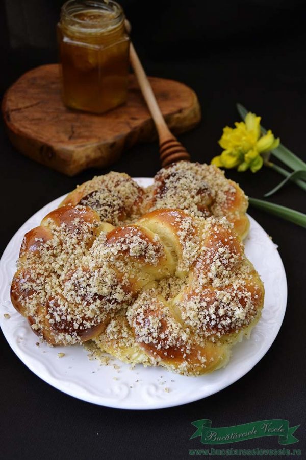 Mucenici moldovenesti-sfintisori, reteta video - Bucataresele Vesele