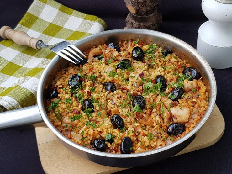 Pilaf turcesc din bulgur - Bucataresele Vesele