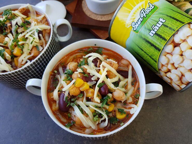 Supa greceasca de pui cu lamaie - Avgolemono - Bucataresele Vesele