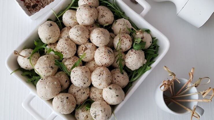 Mini aperitive cu Mozzarella Rollo - Bucataresele Vesele