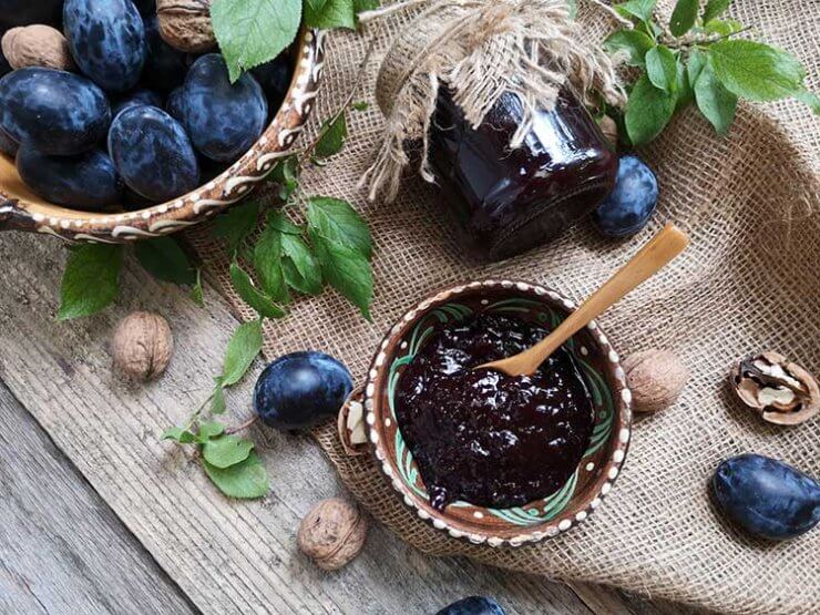 Gem de prune cu nuci, reteta de casa - Bucataresele Vesele