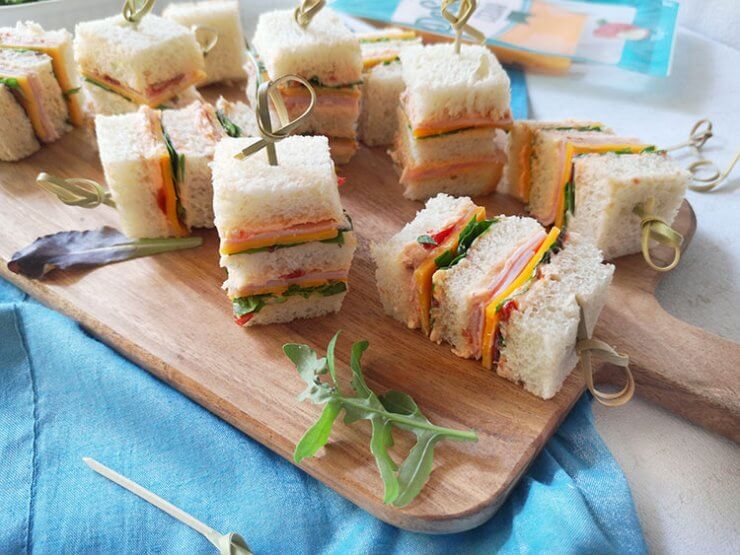 Mini sandvisuri pentru petreceri - Bucataresele Vesele